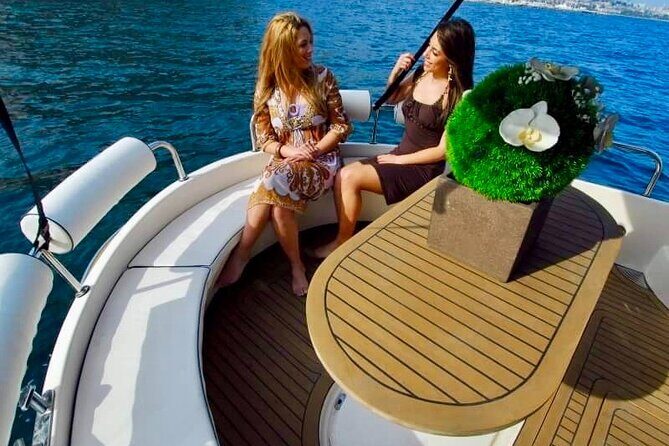 Boat Day from Naples to Capri Island or Procida - FAQ
