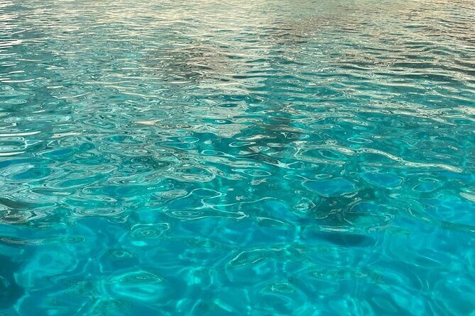 Boat excursion from Marina Piccola Cagliari with aperitif - Key Points