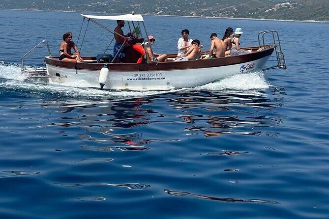 Boat experience in the crystal clear waters of Cilento - FAQ