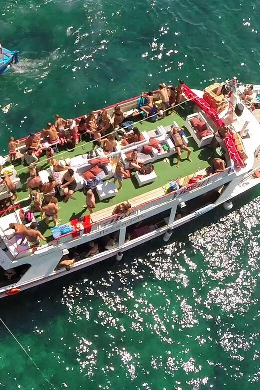 Boat Party al Tramonto nelle acque del Salento con Drink - FAQ