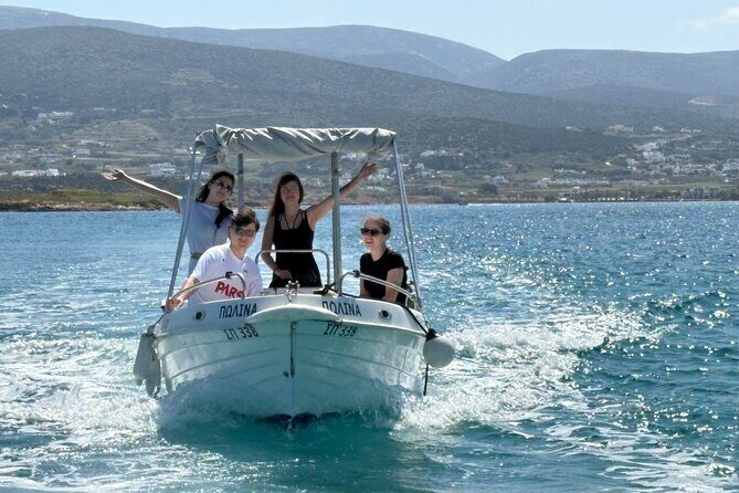 Boat rental in the Coast of Paros - Key Points