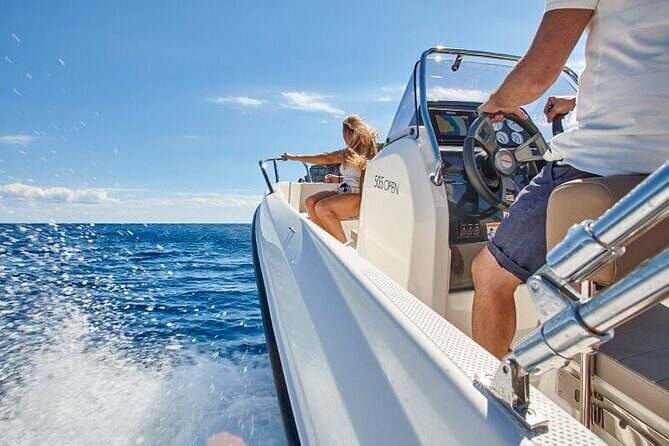 Boat rental without license - B520 'Neptuno' (5p) - Can Pastilla - What Makes This Experience Stand Out