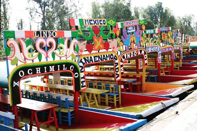 Boat ride and Mezcal Tasting at Xochimilco - Exploring the Boat Ride and Mezcal Tasting at Xochimilco