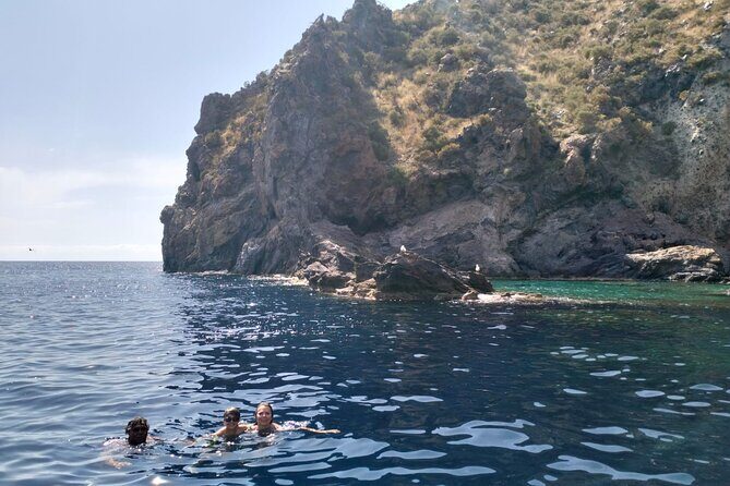Boat Tour from Lipari between Volcanoes and Uncontaminated Landscapes 4/6 pax - Key Points