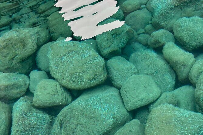 Boat Tour from Lipari between Volcanoes and Uncontaminated Landscapes 4/6 pax - FAQ