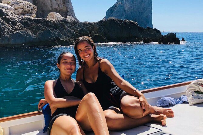 Boat Tour in Capri - An In-Depth Look at the Capri Boat Tour