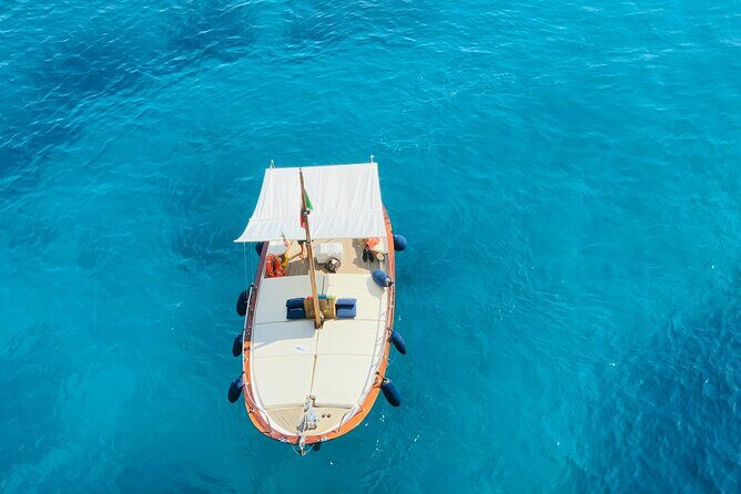 Boat Tour in Capri Italy - A Detailed Look at the Capri Boat Tour Experience
