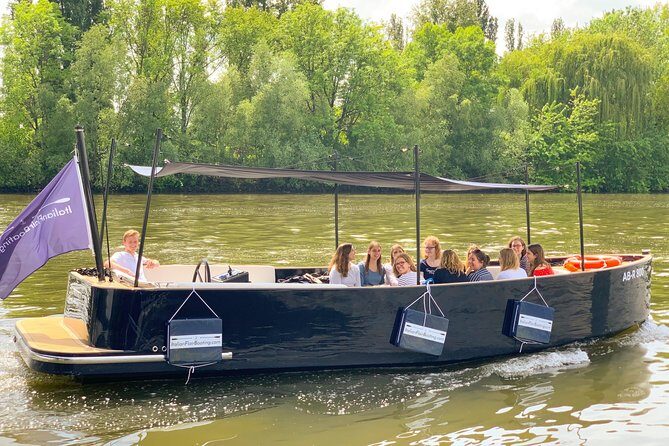 Boat Tour in Frankfurt for up to 12 Guests - The Experience at a Glance