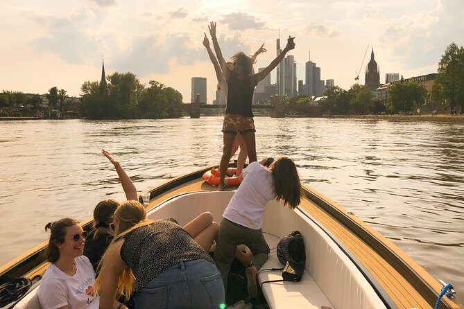 Boat Tour in Frankfurt for up to 12 Guests - Who Is This Tour Best For?