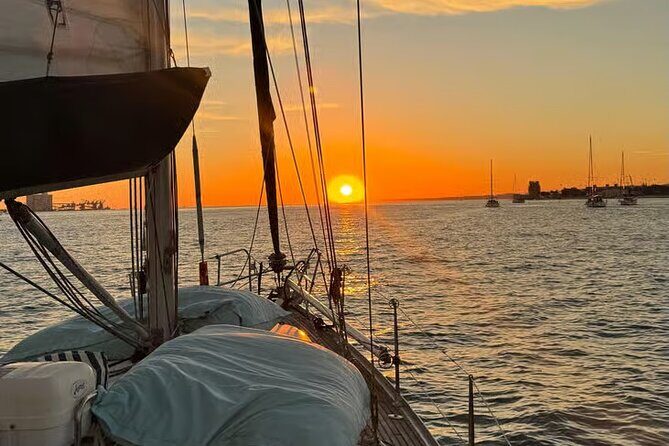 Boat tour in Lisbon with local sailors - The Full Experience: What to Expect on the Lisbon Boat Tour
