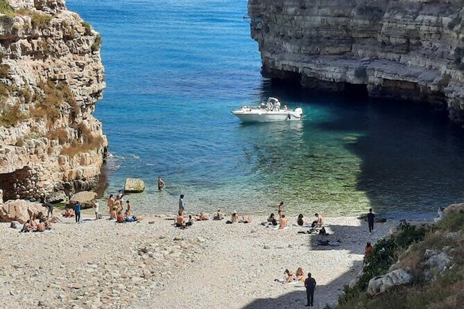 Boat Tour in Polignano a Mare and Sea Caves - The Itinerary in Depth: What to Expect