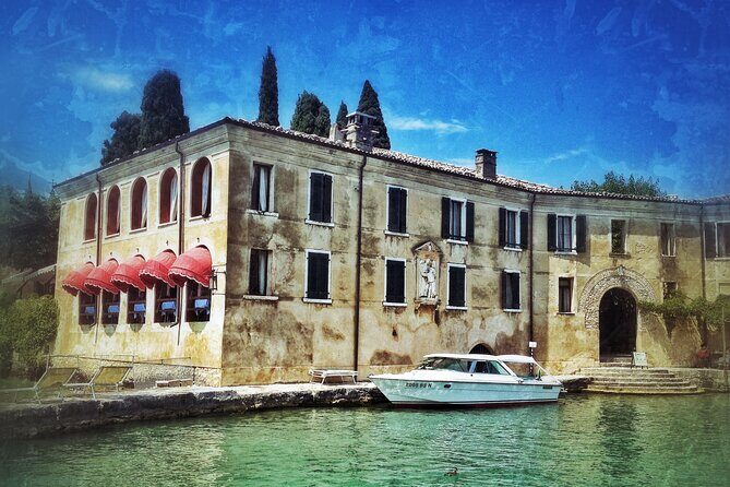 Boat Tour of Isola del Garda - The Experience From a Traveler’s Perspective