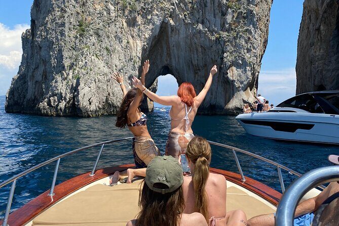 Boat Tour of the Caves on the Island of Capri - Final Thoughts