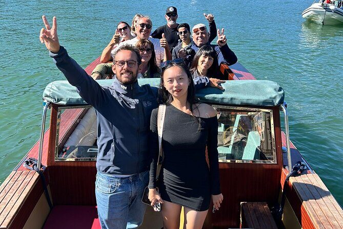 Boat tour on Lake Como: shared tour (1h) with hot drink - What’s Included and What’s Not