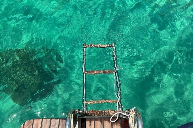 Boat tour the devil's saddle,snorkeling,prosecco and lots of sun - Key Points