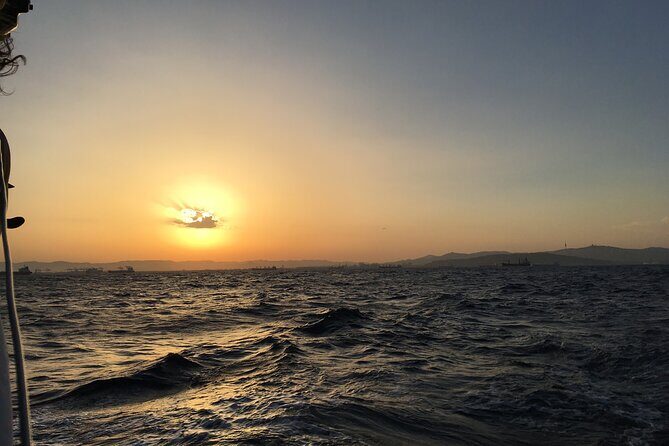 Boat Tour with Drink and Picoteo, Barcelona - Key Points