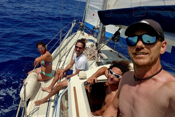 Boat Tour with Drink and Picoteo, Barcelona - Additional Offerings