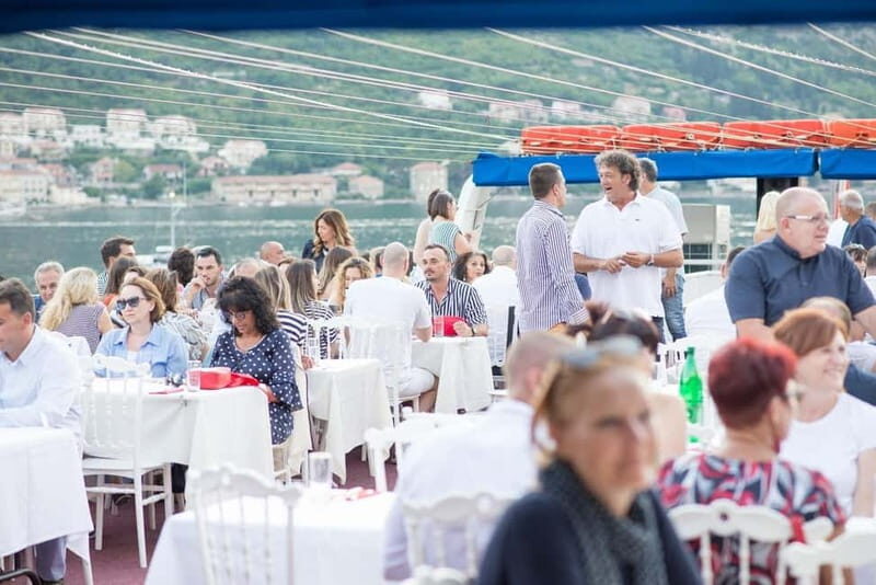 Boat tours in Boka Bay with Katica" - FAQs