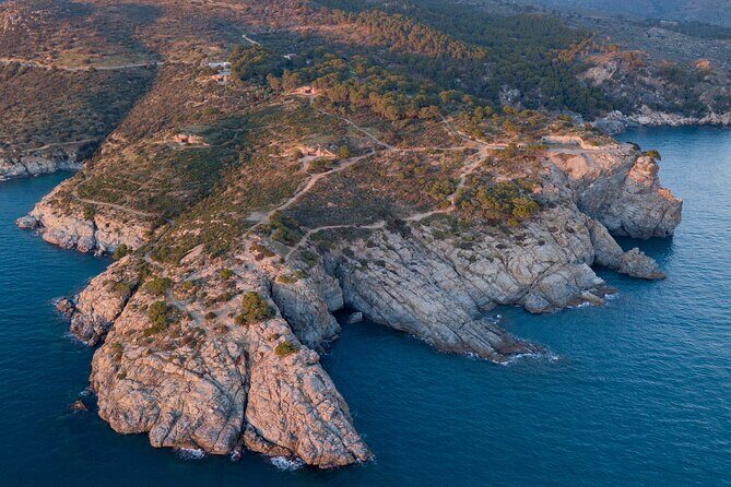 Boat trip and free visit Cadaqués all day - Frequently Asked Questions