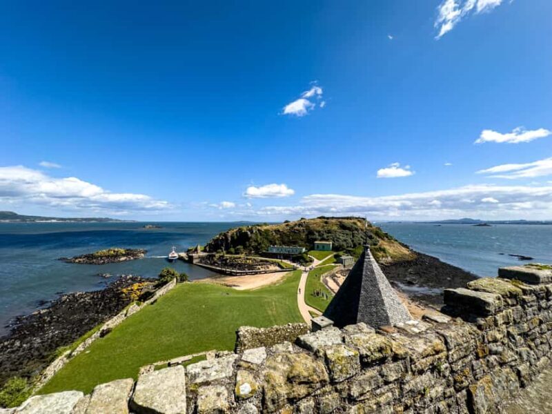 Boat trip and guided tour to Inchcolm Island - Setting the Scene: What to Expect on Your Day Out