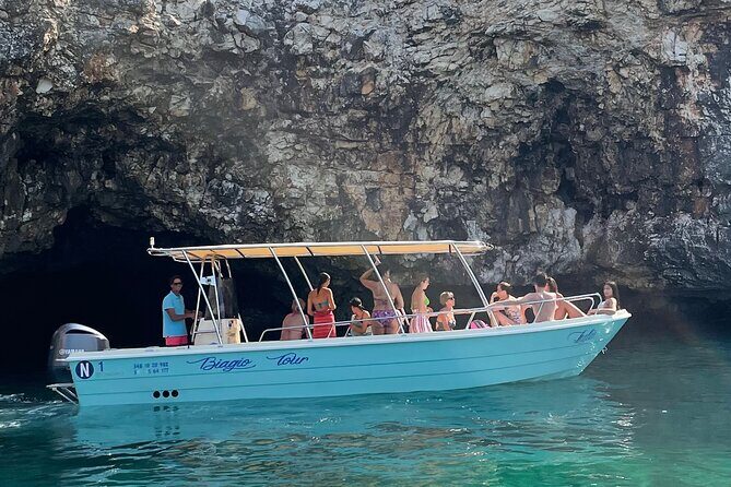 Boat trip and visit of the caves of Santa Maria di Leuca - Key Points