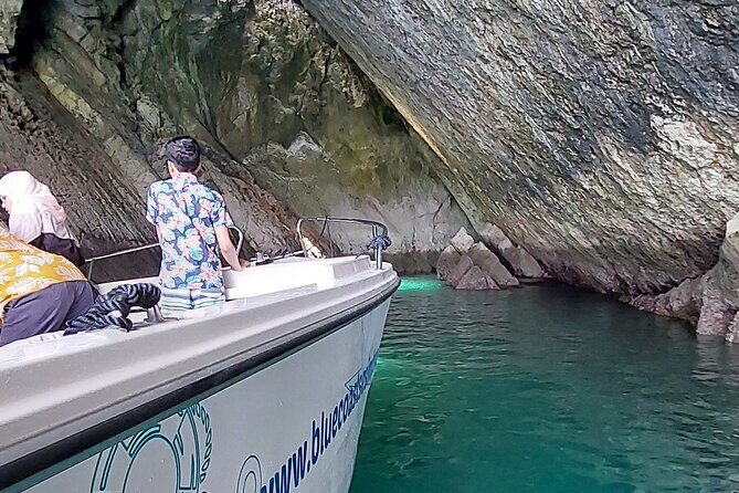 Boat Trip to Secret Bays and Beaches with Snorkeling - Who Should Book This Tour?