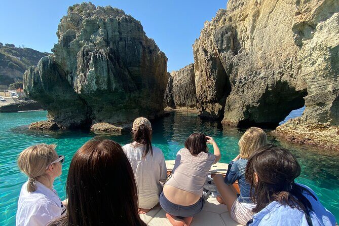 Boat trip Tour 3 Hours (shared small group) - Key Points  