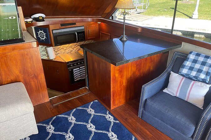 Boating or Fishing Charter Chicago's Lake Michigan - FAQ