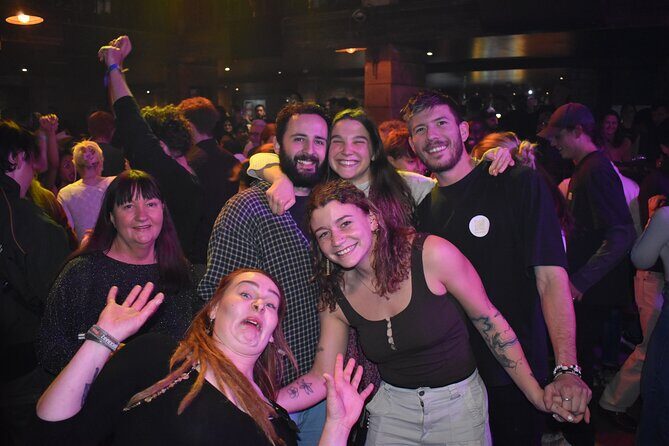 Bobbys Bar Crawl 5 Bars, Nightclub and Scottish Ceilidh Dance - FAQ  