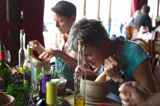 Bodegas Monje Winery Ticket w/Wine Tasting & Mojo Sauce Workshop - Authentic Experiences Based on Real Feedback