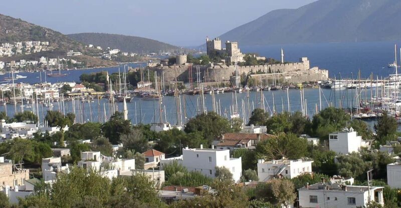 Bodrum City Tour : Lunch Guide Entry fees included - Who Is This Tour Best For?