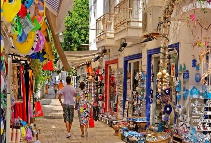 Bodrum City Tour : Lunch Guide Entry fees included - FAQs