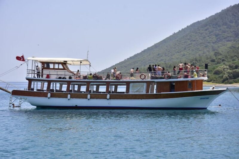 Bodrum: Orak Island Boat Tour with Swim Stops and Lunch - The Lunch Experience