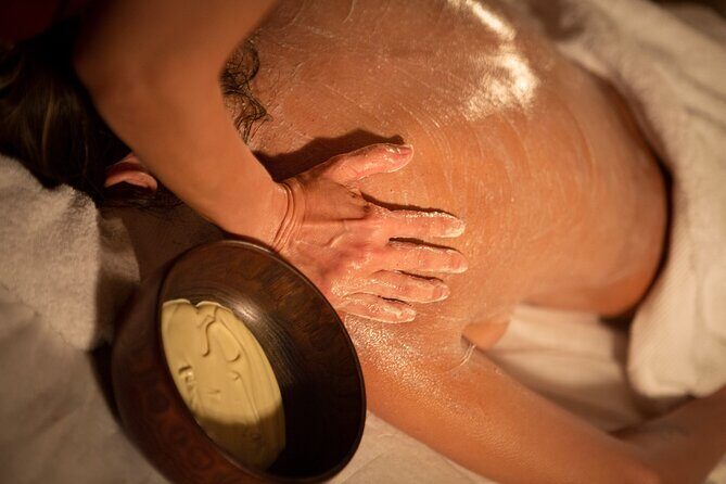 Body Scrub Exfoliation Treatment 50 min at THAI SPA MASSAGE BARCELONA - A Refreshing Escape: Body Scrub Exfoliation Treatment at Thai Spa Massage Barcelona