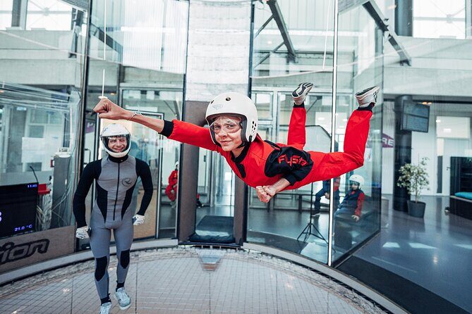 Bodyflying & Indoor Skydiving at FlyStation Munich - Check-In and Briefing