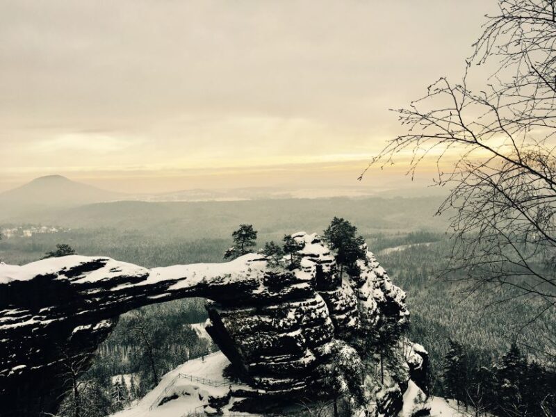 Bohemia & Saxon Switzerland Winter Day Tour from Prague - FAQ