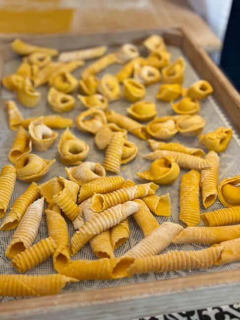 Bologna: 3 Pastas, Tiramisu and Unlimited Wine Tasting - Practical Details and Tips