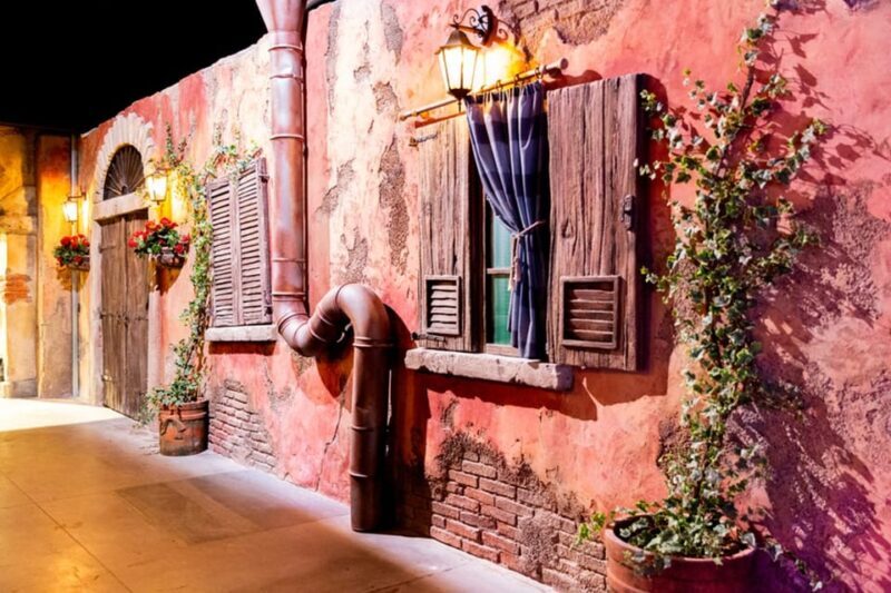 Bologna: Luna Farm Amusement Park Family Entry Ticket - Food, Souvenirs, and Extra Amenities  