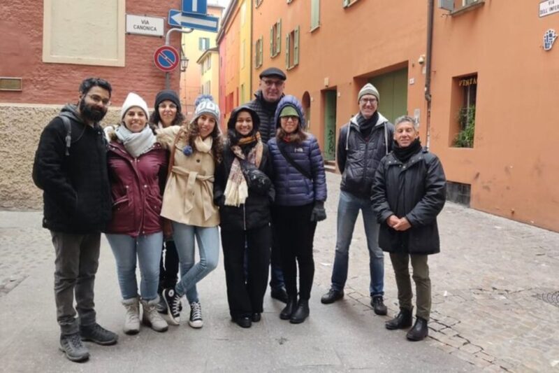 Bologna: Private custom tour with a local guide - Summary