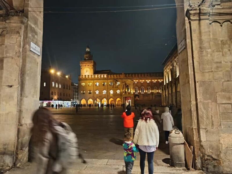Bologna: Sipping Through the City After Dark Tour - Who Will Enjoy This Tour?