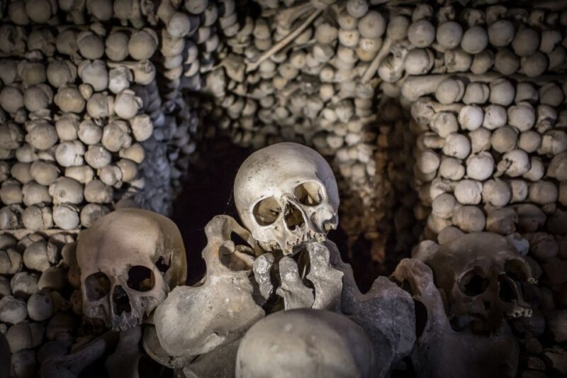 Bone Church and Kutna Hora Private Tour from Prague - Sedlec Ossuary: The Bone Church