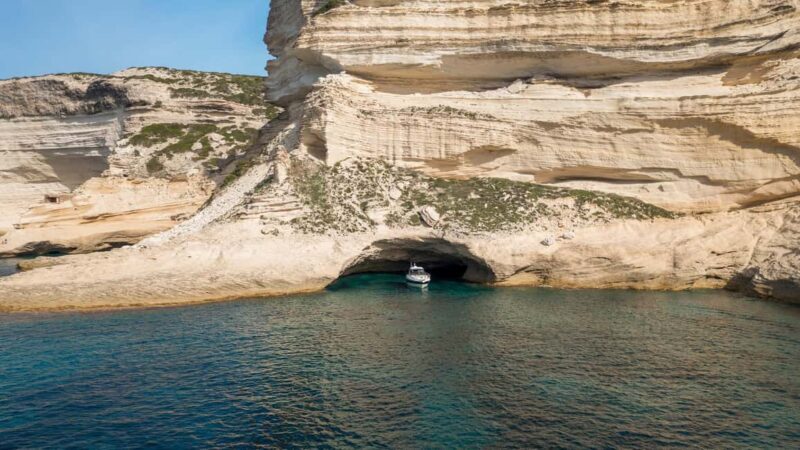 Bonifacio: Boat trip to La Maddalena & Lavezzi Islands - FAQ