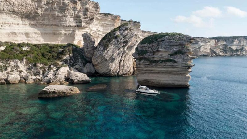Bonifacio: Lavezzi Islands Full day Trip by Boat - FAQ