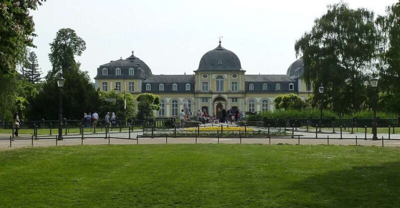 Bonn: Private Guided Walking Tour - A Closer Look at the Tour