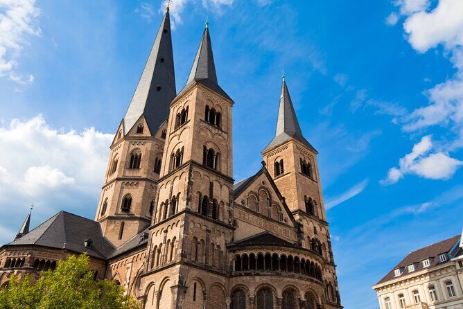 Bonn Scavenger Hunt and Sights Self-Guided Tour - Exploring Bonn: A Walkthrough of the Self-Guided Tour