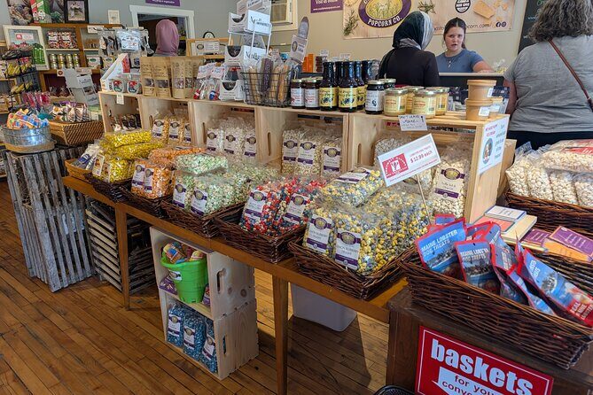 Boothbay Harbor Bites Guided Food Tour - Key Points