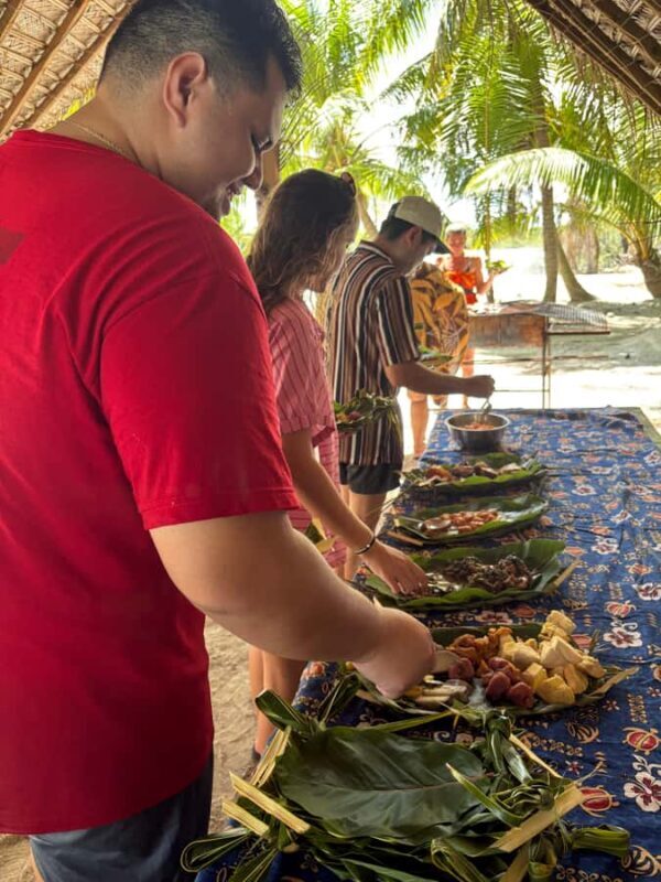 Bora Bora: 3/4 Day Private Lagoon Tour with Lunch&Snorkeling - Why This Tour Offers Value