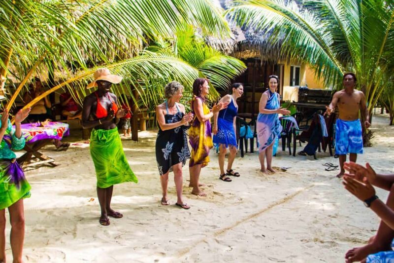 Bora Bora: Full-Day Lagoon Snorkelling Tour - FAQs