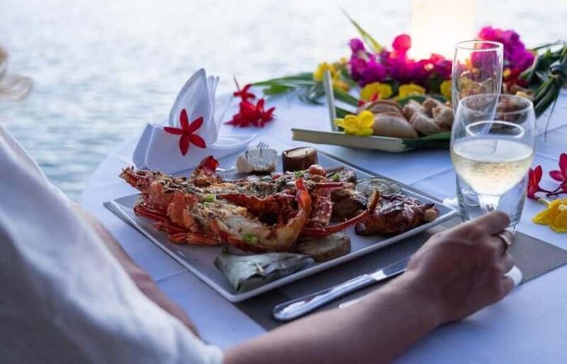 Bora Bora: Private Sunset Cruise Polynesian Motu Dinner - FAQ