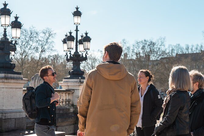 Bordeaux Afternoon Food Tour : Sweets, Wine and Cheese - Detailing the Itinerary